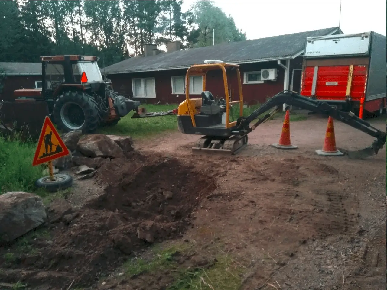 Volvo EC15BXT -kaivuri ja oheisilmiöt | Sivu 37 | Konekansa.net